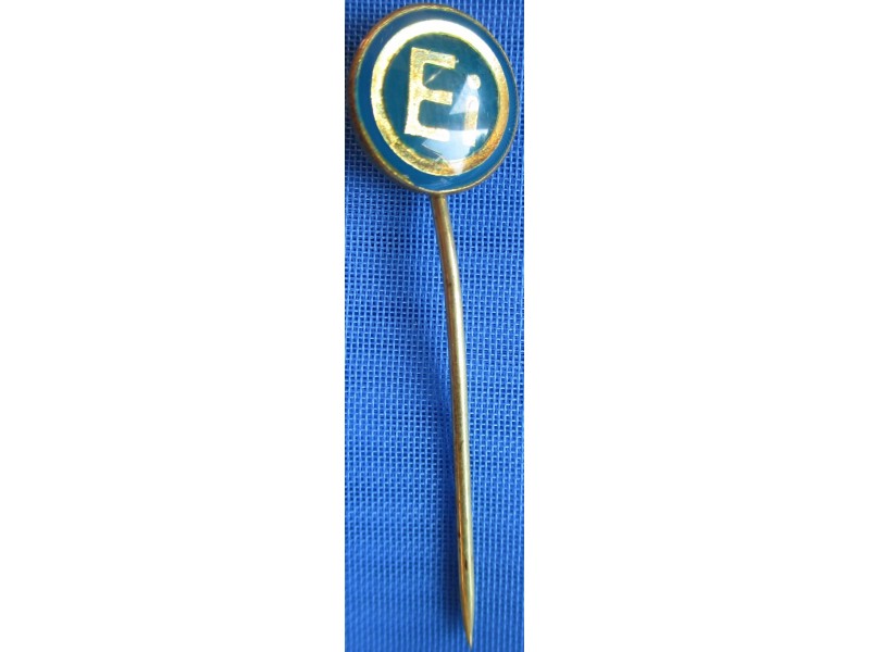 Ei