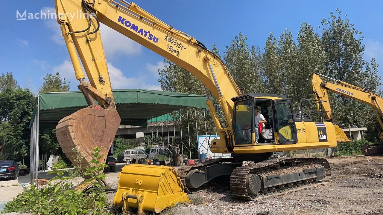 Komatsu PC400-7 bager guseničar