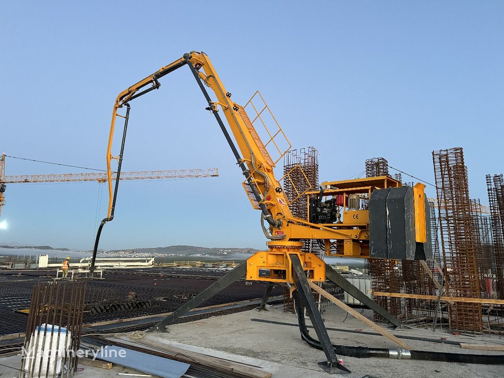 Novi Atabey B21 strela za postavljanje betona