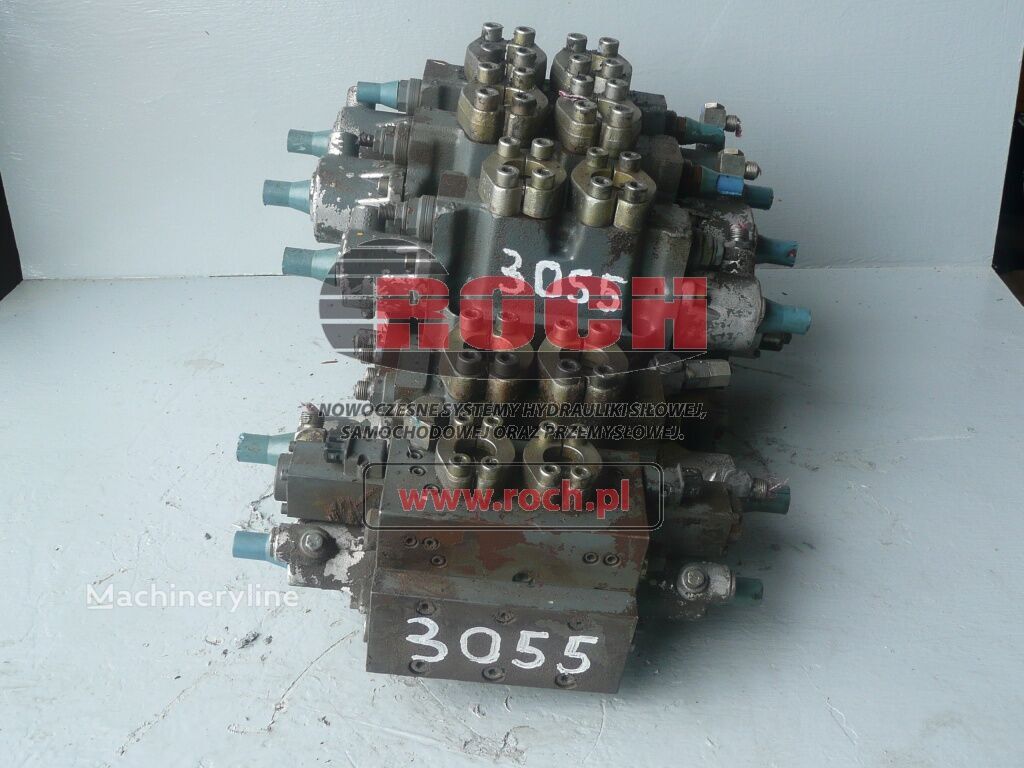 Liebherr 7667 10285625 71289 - 6 SEKCYJNY hidraulični razvodnik za Liebherr R924C bagera