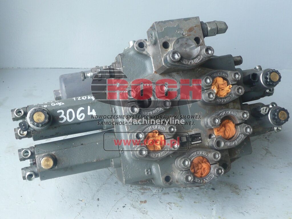 Liebherr R901075835 10222536 071354 605825 + 5615220 HD260-142F - 2 SEKCY hidraulični razvodnik za bagera