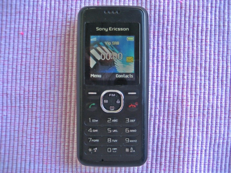 SONY ERICSSON J132 (procitaj opis ,vazno je)