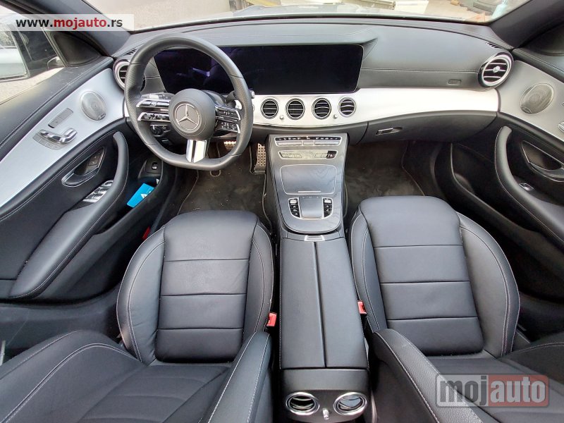 Enterijer tabla za Mercedes E klasu W213 facelift