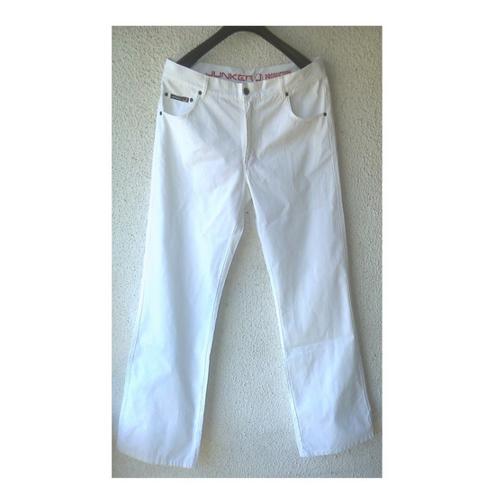 bele pantalone za leto br 34 ili L JUNKER