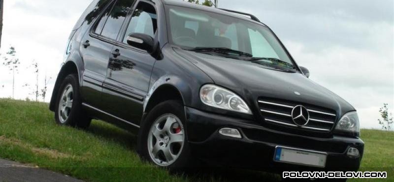 Mercedes ML 270 Kompletan Auto U Delovima