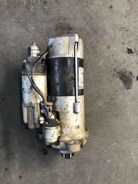 Mercedes-Benz Mitsubishi A0071511801 starter za Mercedes-Benz Actros autobusa
