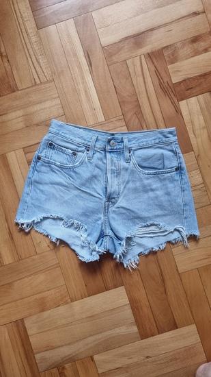 Novi original Levis teksas šorc (vel 26)