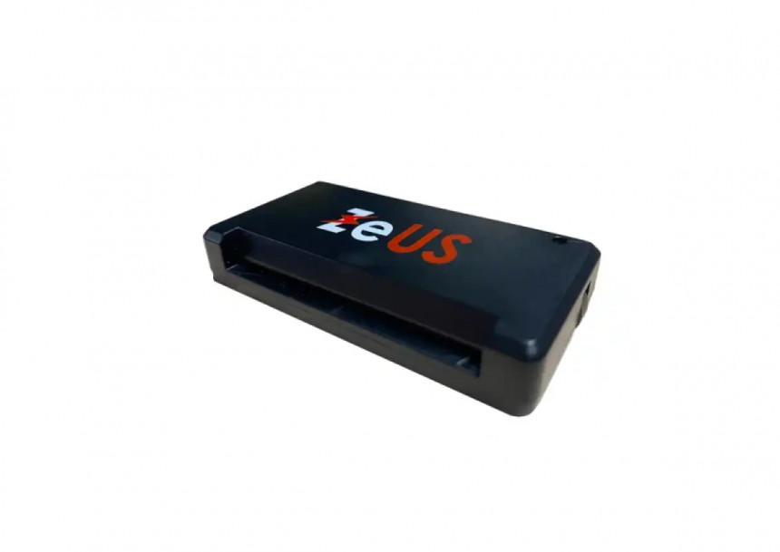 Čitač smart kartica ZeUs SCR3 (za biometrijske lične karte), džepni USB