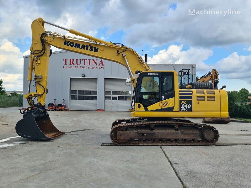 Komatsu PC240NLC-11 bager guseničar