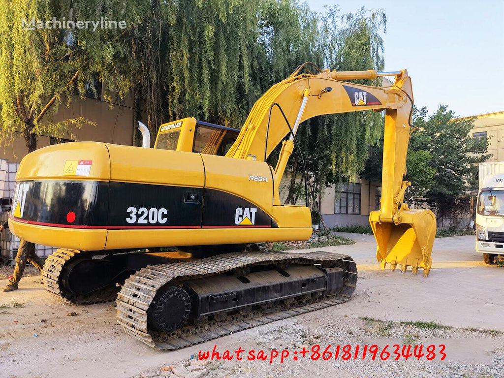 Caterpillar 320C bager guseničar