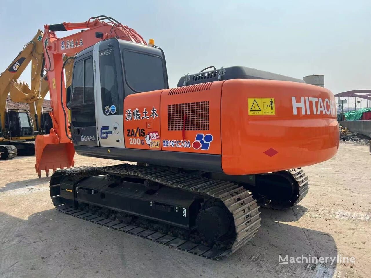 Hitachi ZX200 bager guseničar