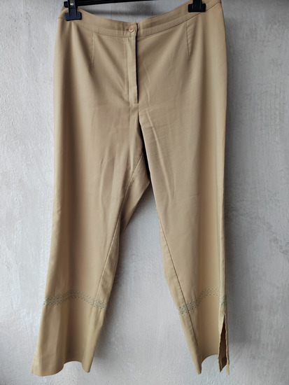 Maxime krace pantalone vel. 42 *SALE*