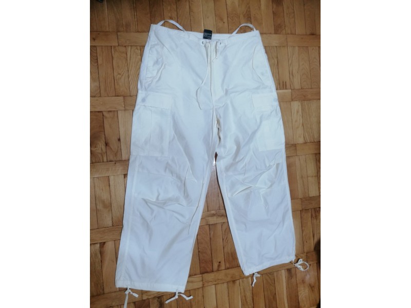 Ralph Lauren POLO SPORT fenomenalne bele pantalone NOVO