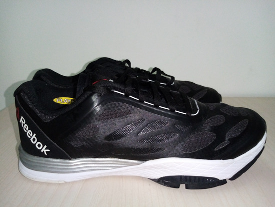 Reebok zenske patike za fitnes br 38,5