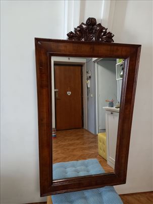 Stilsko ogledalo drveno