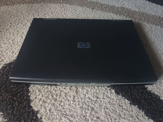 Stari HP laptop