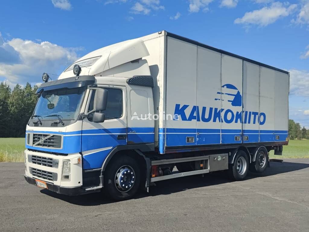 Volvo FM440 kamion furgon