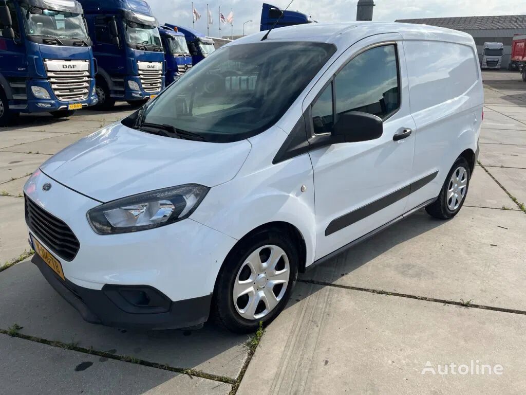 Ford Transit Courier 1.5 EURO 6 minibus furgon