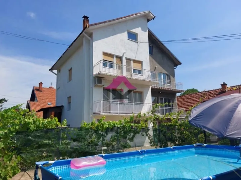 Prodaja, kuća, 150m2, Sremčica, Beograd