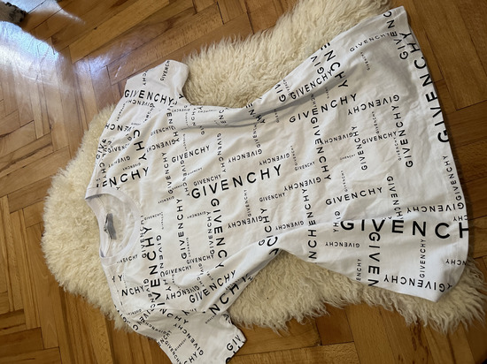 Givenchy original bela print t-shirt ORIGINAL S/M