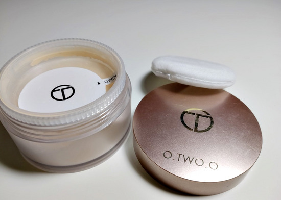 O.TWO.O loose powder 15 gr