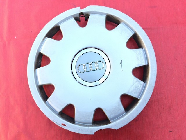 Original AUDI ratkapna 15 za A4 B5