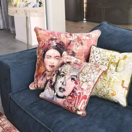 Baci Milano Memories Velvet Pillow 60x60 cm Frida