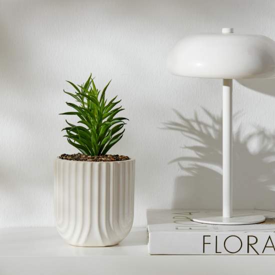 Karaca Home Serena Flower Pot White