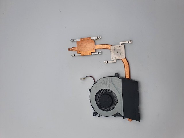 Kuler za Asus R556L