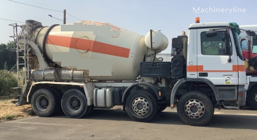 Stetter na šasiji Mercedes-Benz Actros 3236 kamion s mešalicom za beton