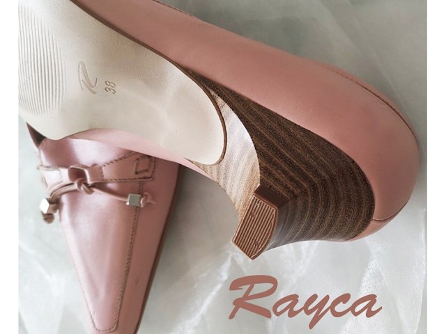 Rayca kozne cipele br.38 skoro Nove