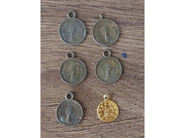 Medaljoni Kraljica Elizabeta
