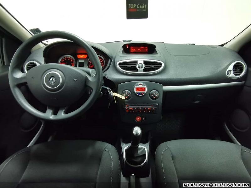 Renault Clio III Enterijer