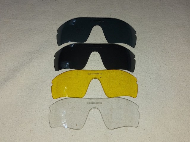 4 Oakley zamenski set  za suncane naocare