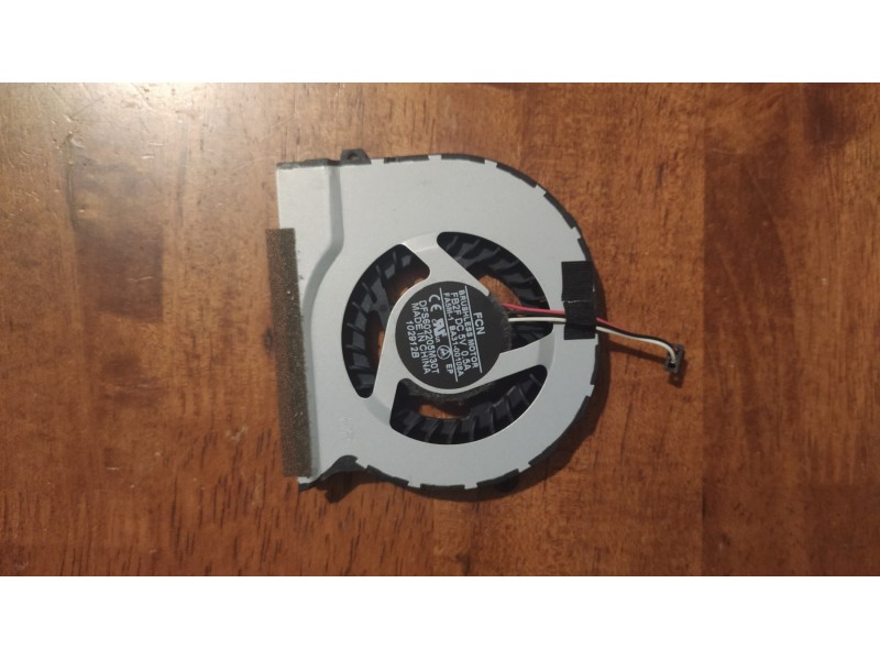 Kuler za Samsung NP300E5C