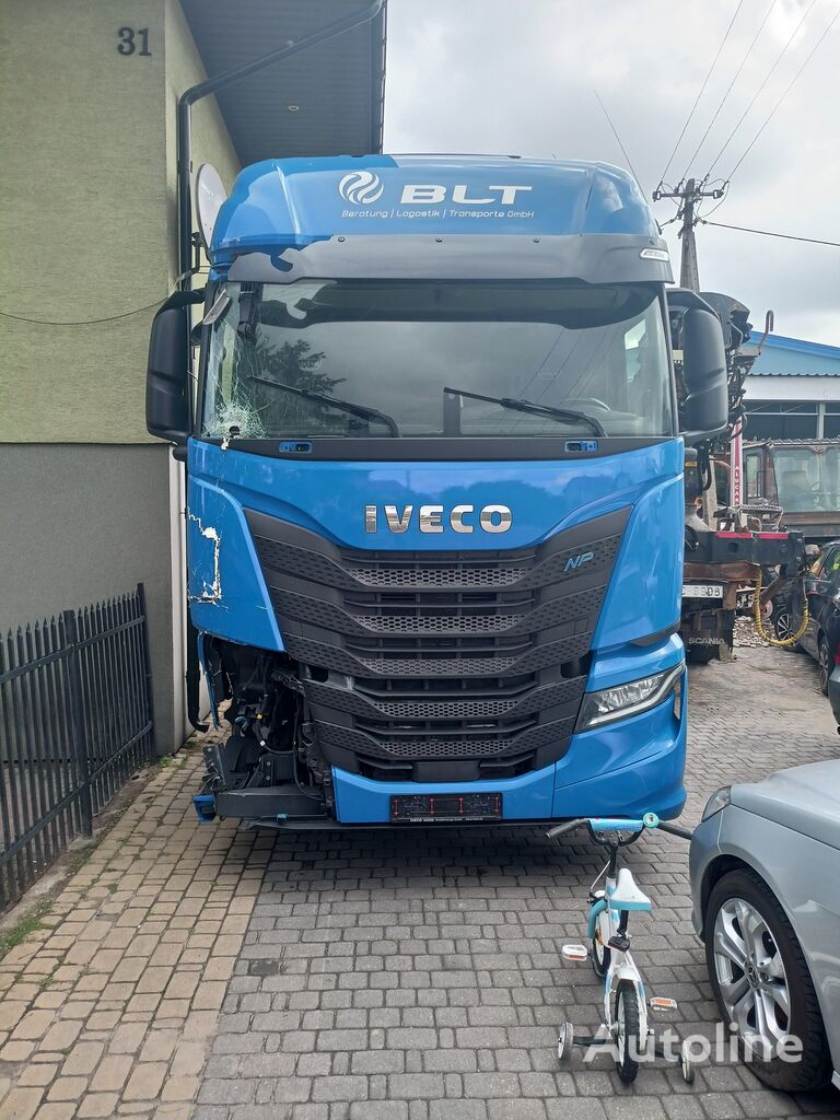 IVECO 26460 vozilo za prevoz kontejnera