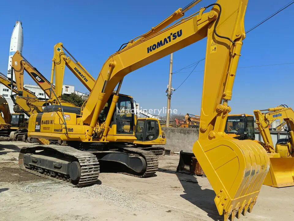 Komatsu pc300-7 bager guseničar