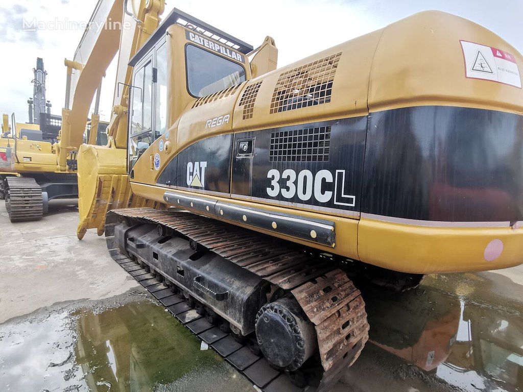 Caterpillar 330CL bager guseničar