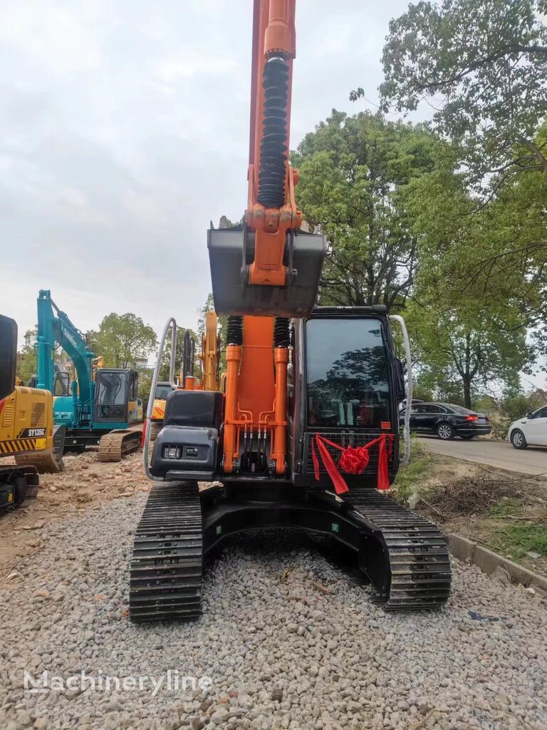 Hitachi ZX120 bager guseničar