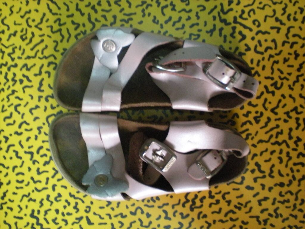 Kid's sandals, 31