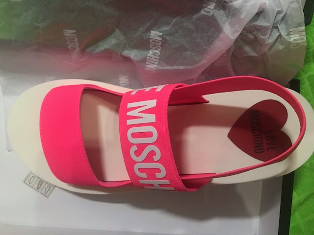 MOSCHINO NOVO