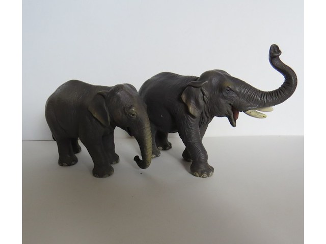 SCHLEICH Slon i slonica starije figure