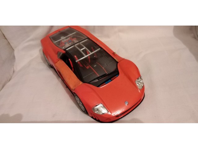 Motor max VW Nardo, 1:18 fale oba retrovizora,desna vra