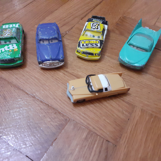 Lot metalnih cars autica