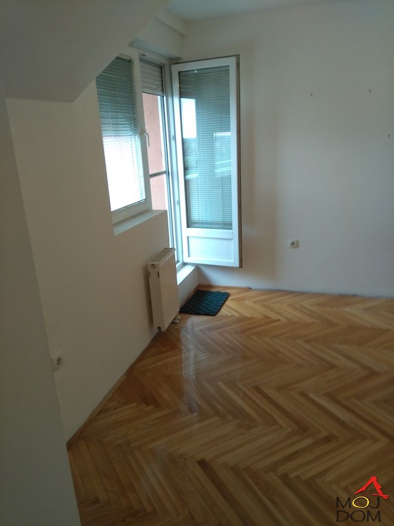 Stan,NOVI SAD,ŠARENGRAD,kv: 40, € 86000, ID: 1014861