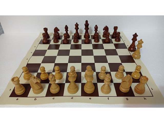 Drvene šah figure - DGT Staunton i tabla