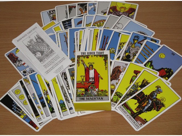 TAROT KARTE