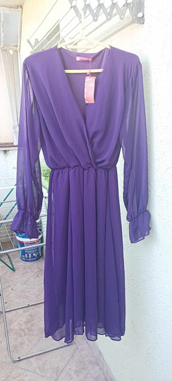 Ljubicasta svecana haljina,velicina 52-54 ili 5 XL