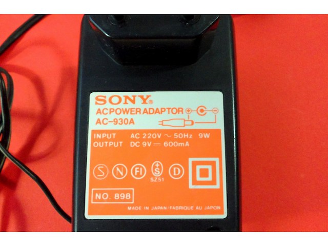 9V 600mA strujni adapter SONY AC930A