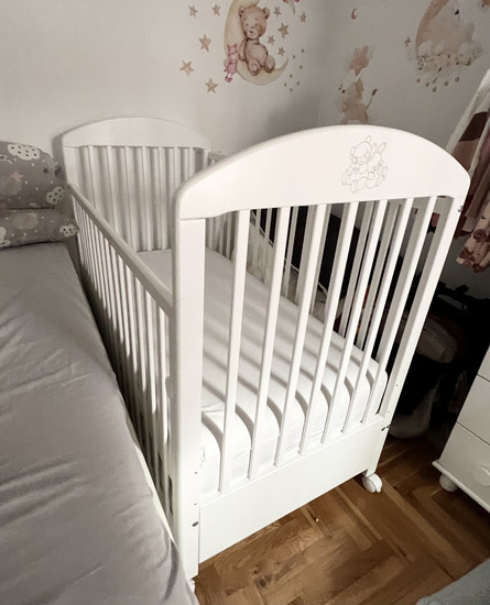 Krevetac i dusek za bebu